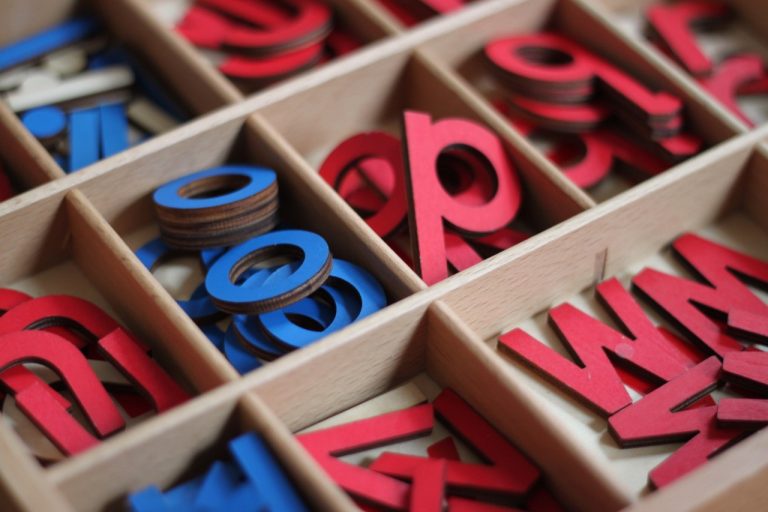 Natural Literacy - The Parenting Junkie